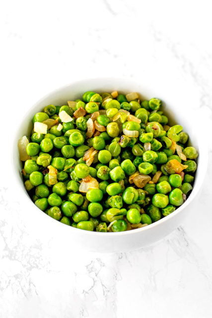 Sautéed Peas with Onions and Garlic | The Taste of Kosher